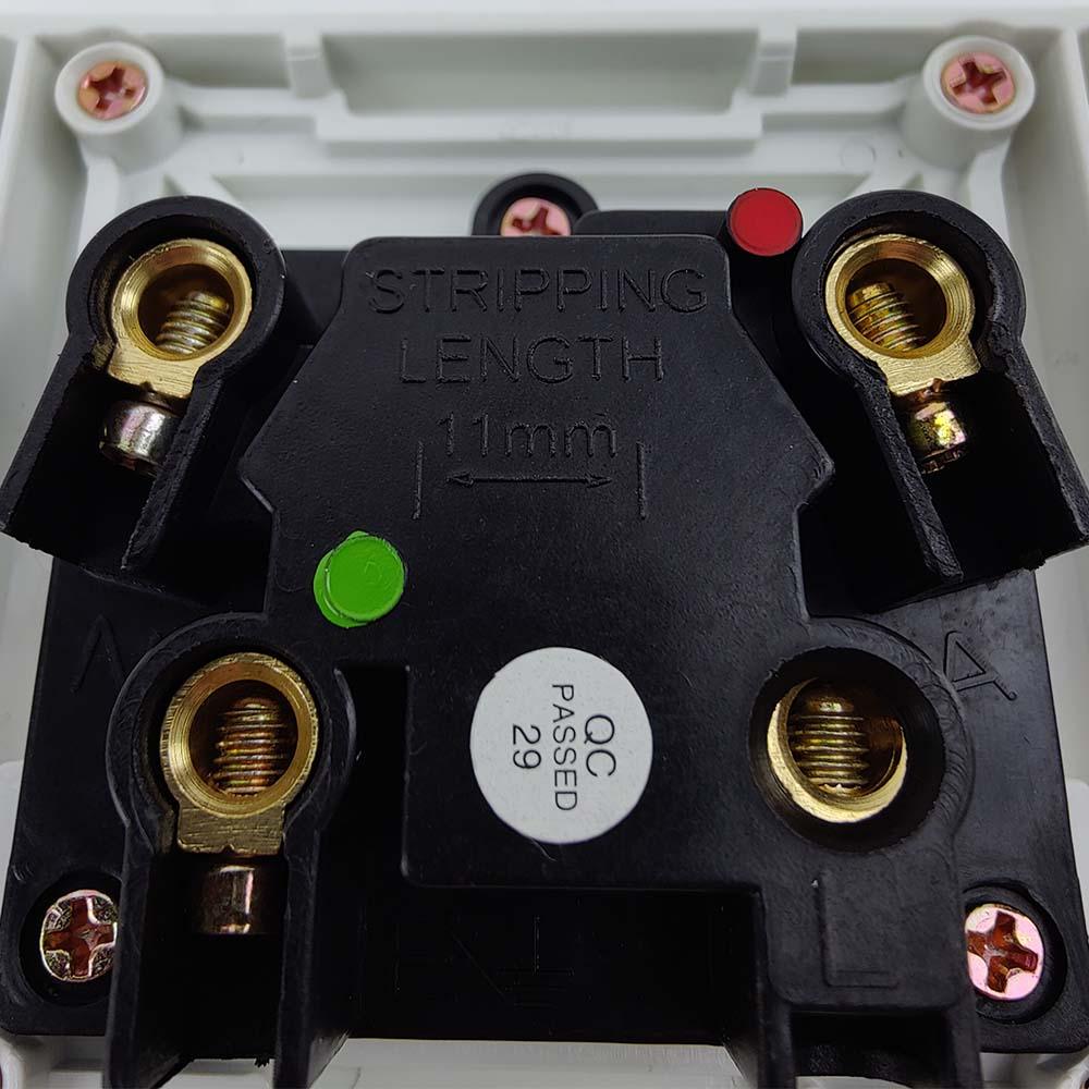 Power Point Single 240v 32 Amp GPO